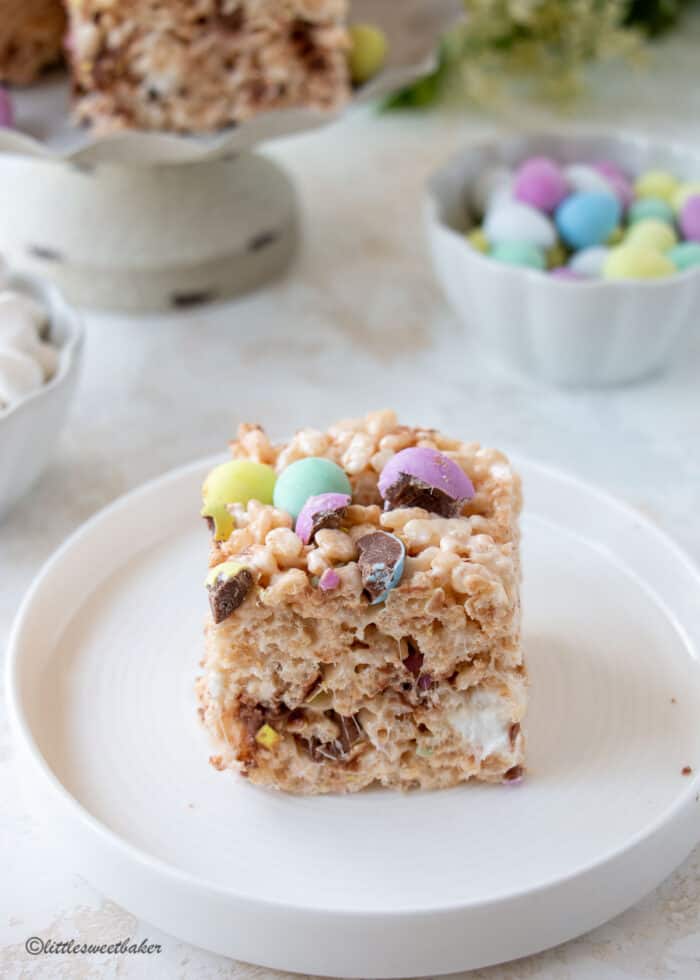Easter Rice Krispie Treats {with Mini Eggs} - Little Sweet Baker