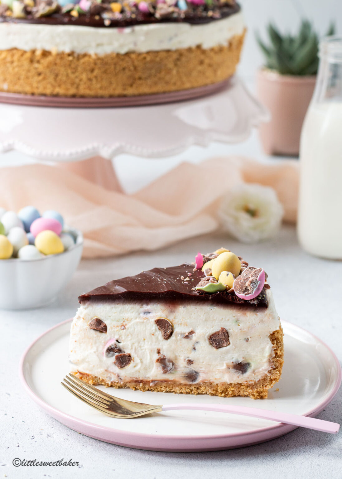 Mini Egg Cheesecake {No-Bake!} - Little Sweet Baker